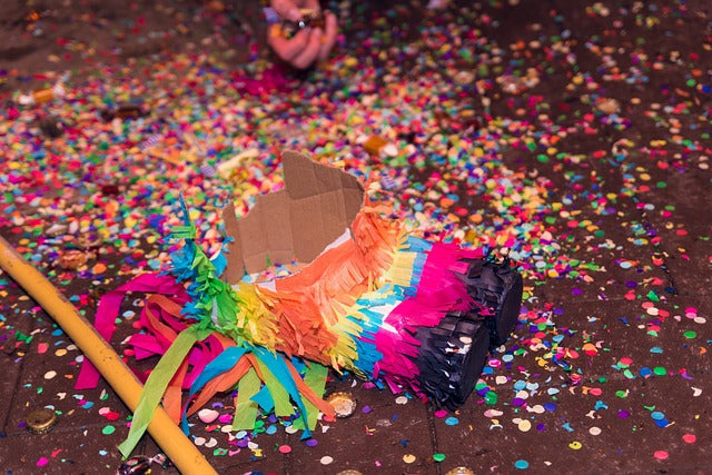 What Is a Pinata? Everything You Need to Know About a Party Favourite ...